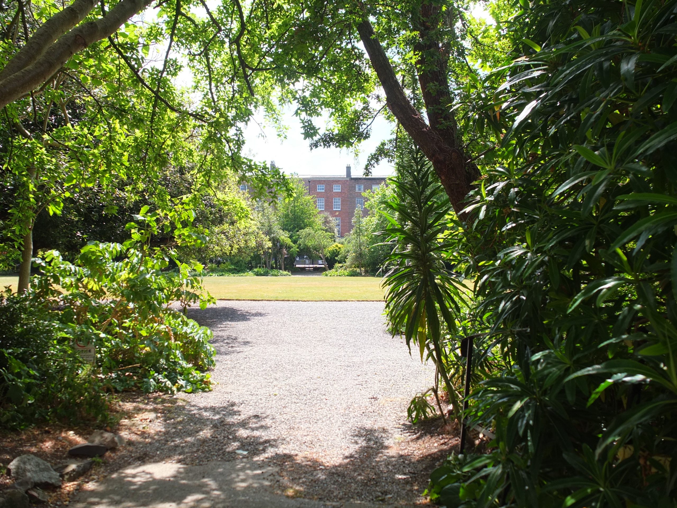 Fitzwilliam Square (Cearnóg Mhic Liam) – Dublin City Film Office