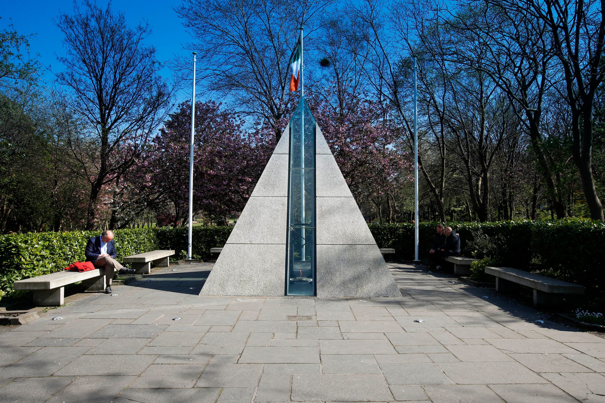 Merrion Square Park (Páirc Cearnóg Mhuirfean) – Dublin City Film Office